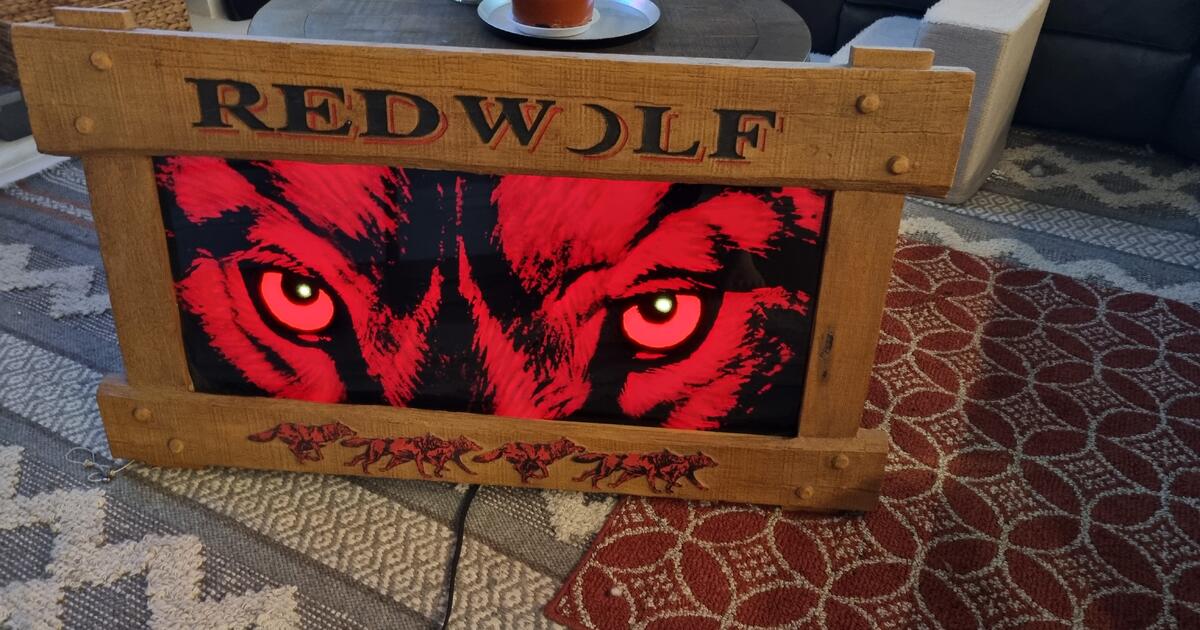 Budweiser Red Wolf Glowing Eyes Beer sign for Free in Temecula, CA ...