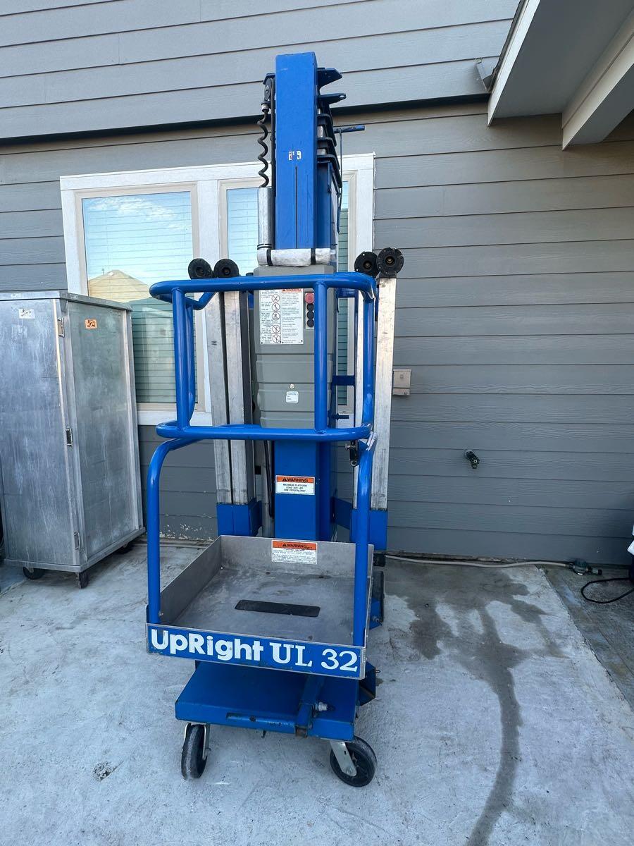 Lift man Upright UL-32 AWP Aerial Work Platform for $3500 in Katy, TX ...