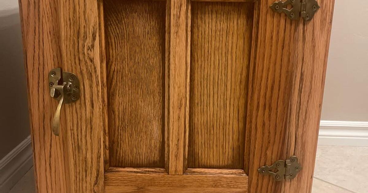 White Clad Vintage for $145 in Mesquite, NV | For Sale & Free — Nextdoor