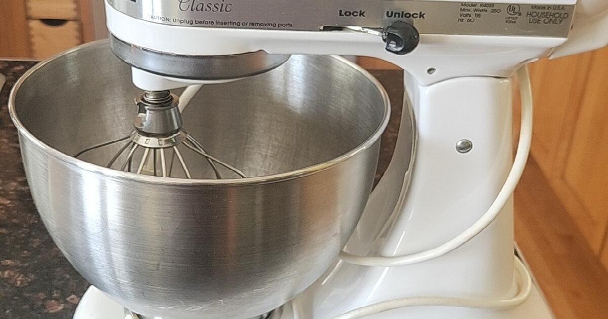 Kitchenaid Classic Mixer.$100 in Minneapolis, MN | For Sale & Free ...