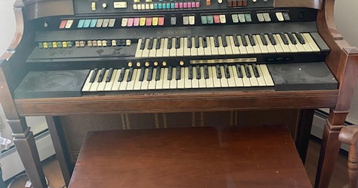 Hammond Aurora Spinet Organ for Free in Buffalo, NY | For Sale & Free ...