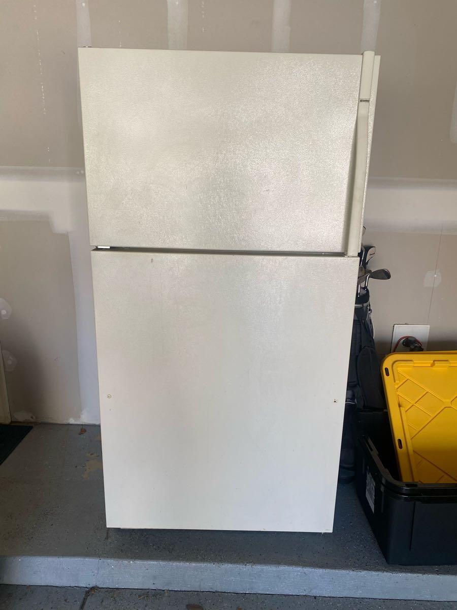 Kenmore Coldspot Refrigerator Freezer for $100 in Westerville, OH | For ...