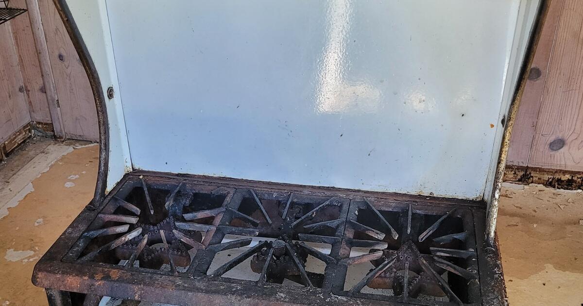 Vintage Clark Jewel Gas Stove for $50 in Carmel, CA | For Sale & Free ...