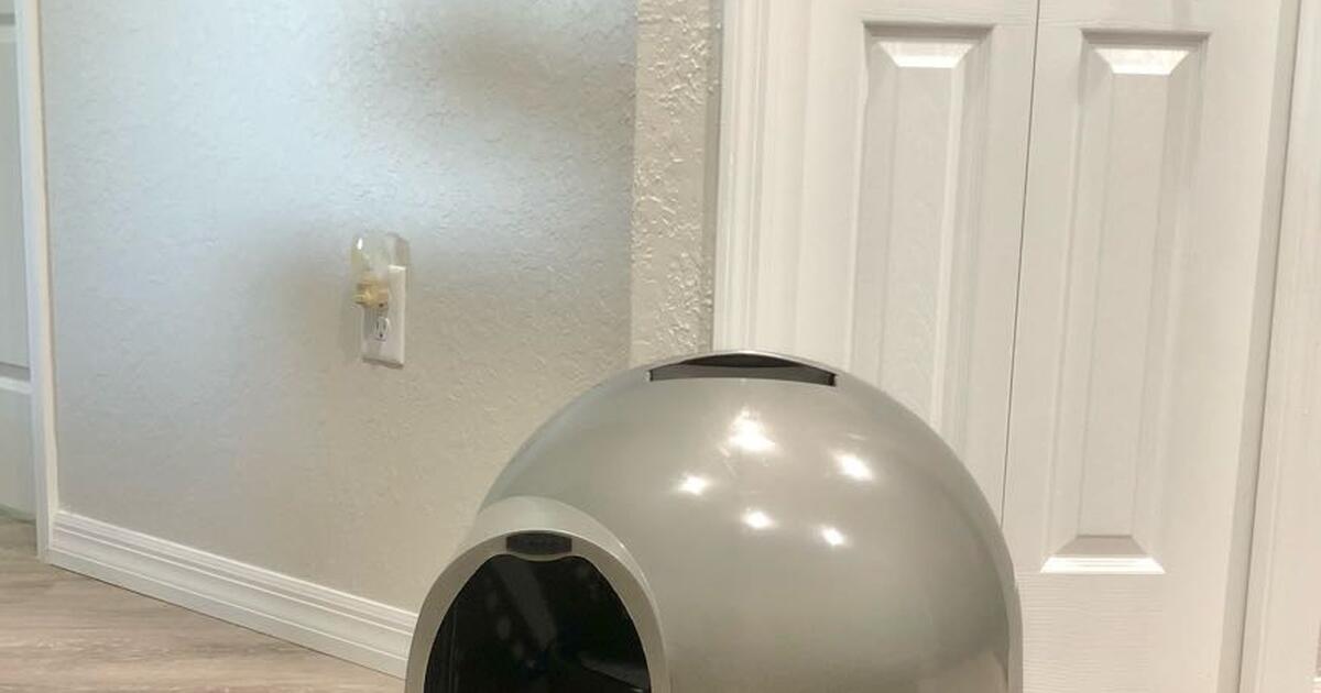 Petmate Large Buda Dome Clean Step Cat Litter Box for $20 in Ocala, FL ...