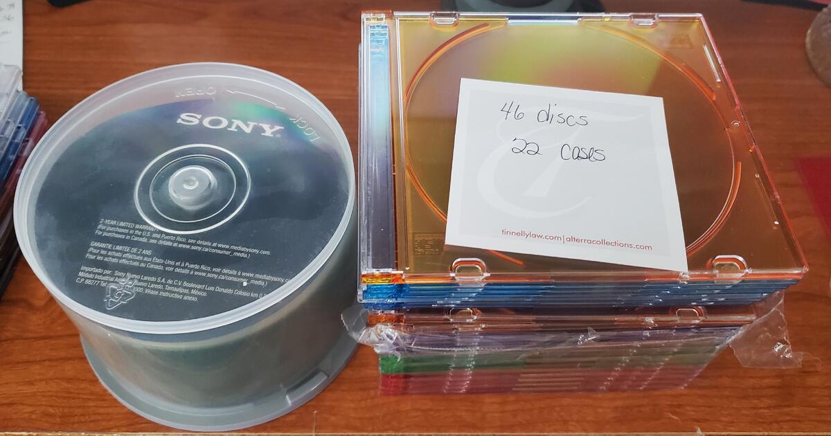 REDUCED - New - 46 SONY CD-R 700 MP Recordable Discs & 22 Plastic Jewel ...
