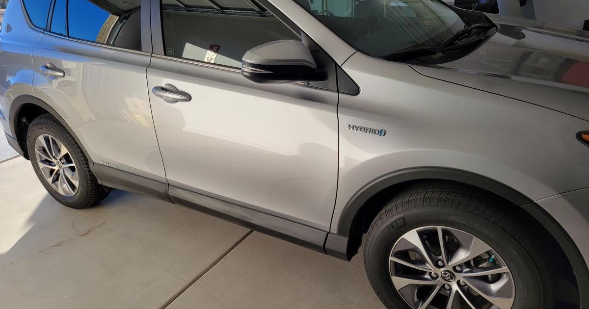 Toyota RAV4 Hybrid XLT suv for $23250 in Sun City, AZ | Finds — Nextdoor