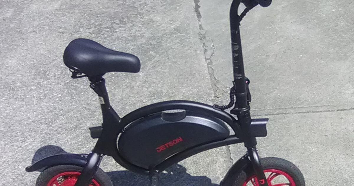 Jetson Bolt Folding Electric Ride-On Bike, Easy-Folding, Built-in ...