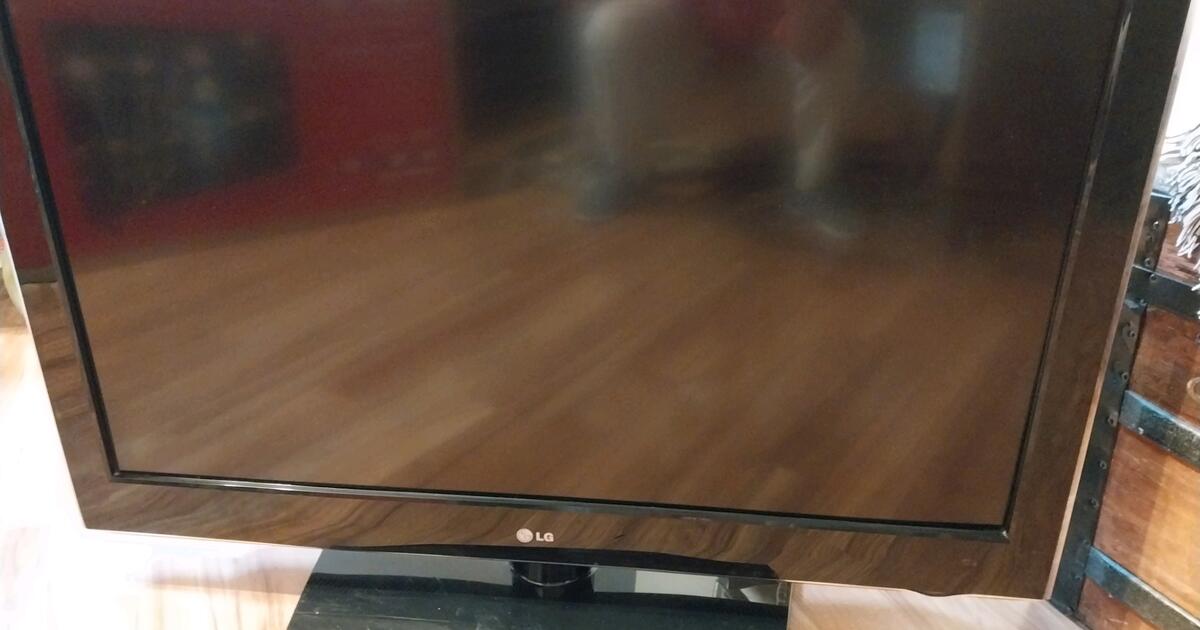 43 INCH LG FLAT SCREEN SMART TV for $50 in Eugene, OR | For Sale & Free ...