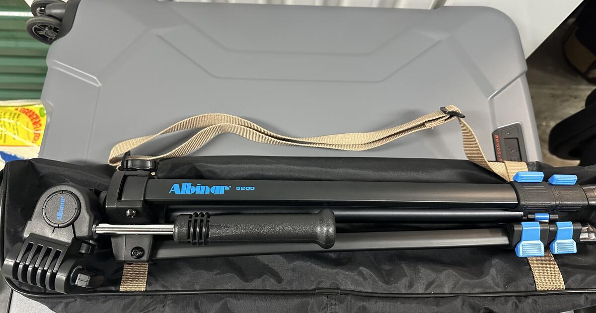 Albinar 5200 Tripod for Free in San Bruno, CA | For Sale & Free — Nextdoor