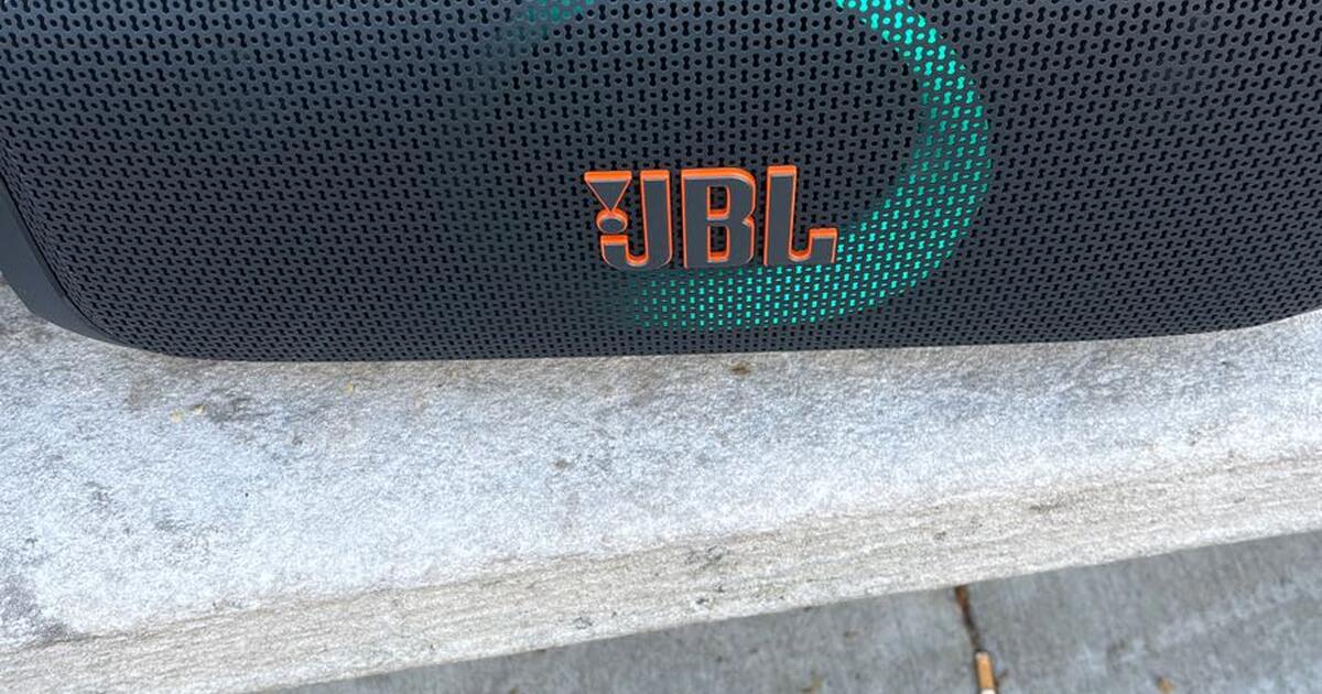 Jbl party boom speaker with wireless mic in Portland, OR | For Sale ...