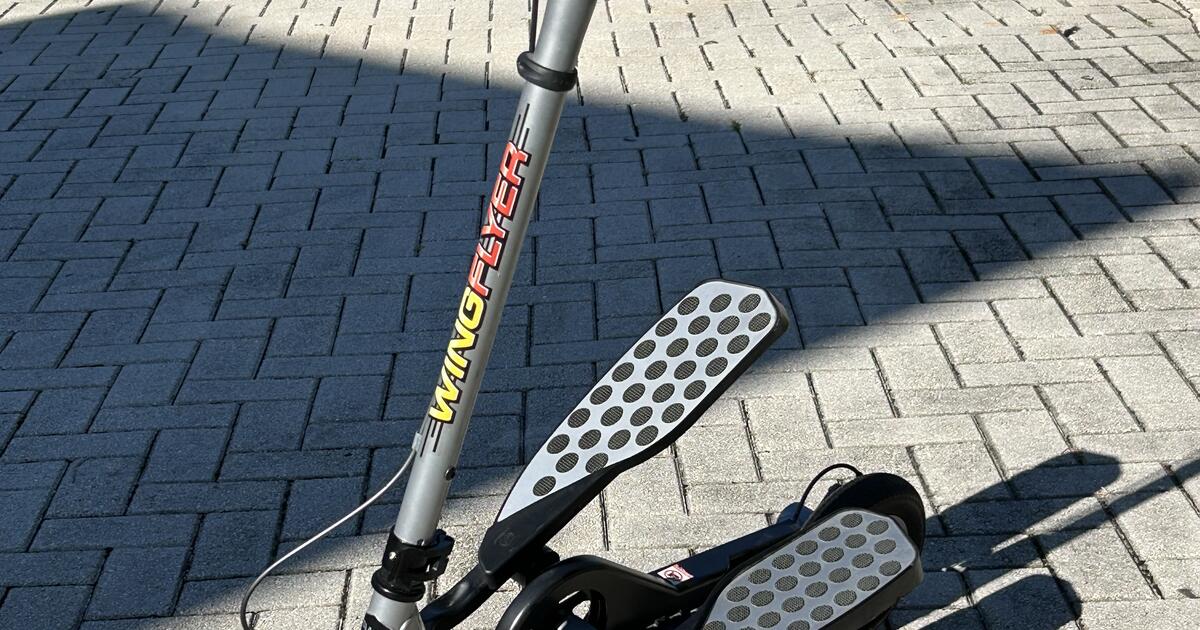 Wing Flyer Scooter for $105 in Boca Raton, FL | For Sale & Free — Nextdoor