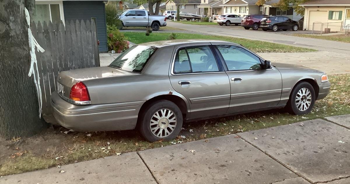Good descent car for $2500 in Waterford, MI | For Sale & Free — Nextdoor