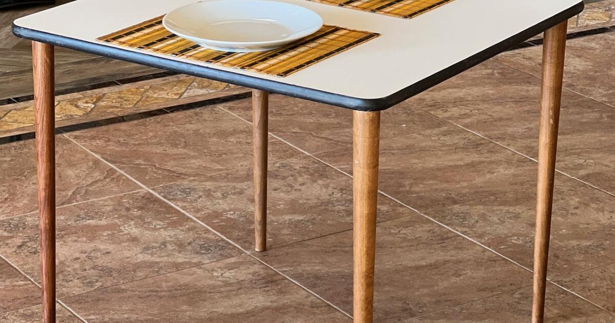 Cute Sturdy Card Table - $18 for $18 in Las Cruces, NM | For Sale ...