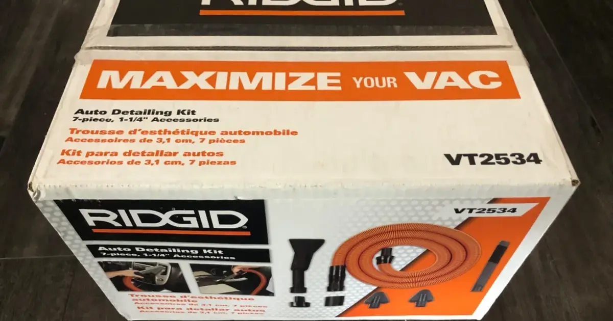 RIDGID VT2534 7-Piece Auto Detailing Vacuum Hose Accessory Kit for 1 1/ ...