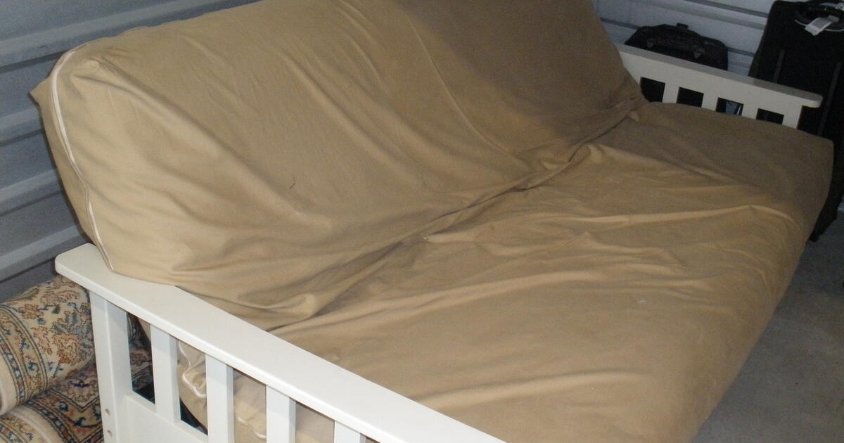 futon, dining table for $100 in Goleta, CA | For Sale & Free — Nextdoor