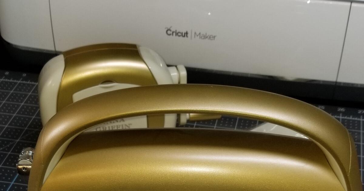 CRAFTERS ~ Anna Griffin Cuttlebug Embossing Machine for $50 in Rancho ...