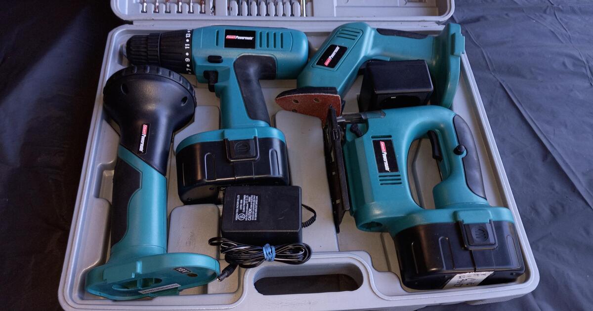 FATHERS DAY SPECIAL power tool set very clean for $20 in Coon Rapids ...