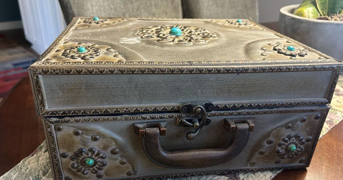 Decorative metal Box for $25 in Capitola, CA | For Sale & Free — Nextdoor