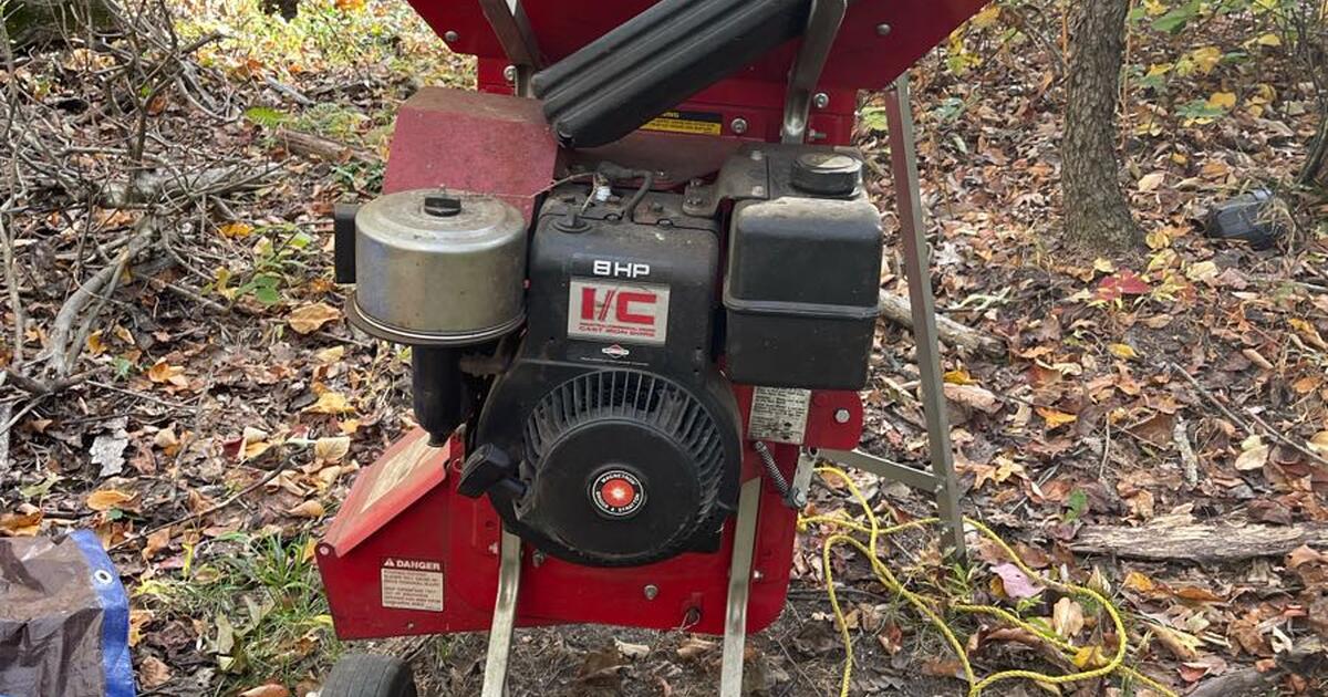 TROY-BILT TOMAHAWK 2 in 1 CHIPPER SHREDDER 8hp Briggs & Stratton ENGINE ...