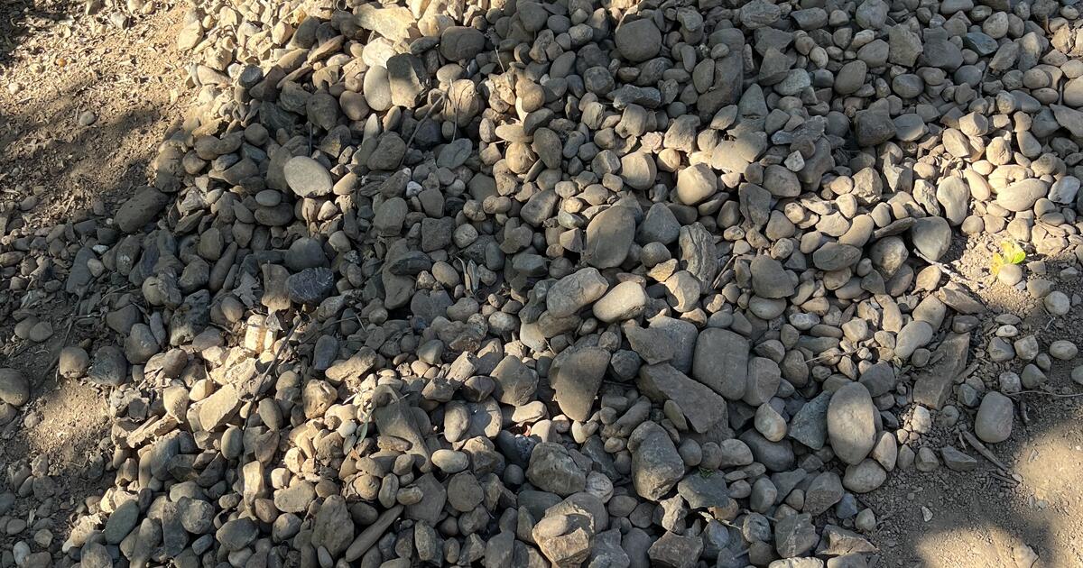 FREE Landscaping Rocks/River Rocks for Free in El Dorado Hills, CA ...