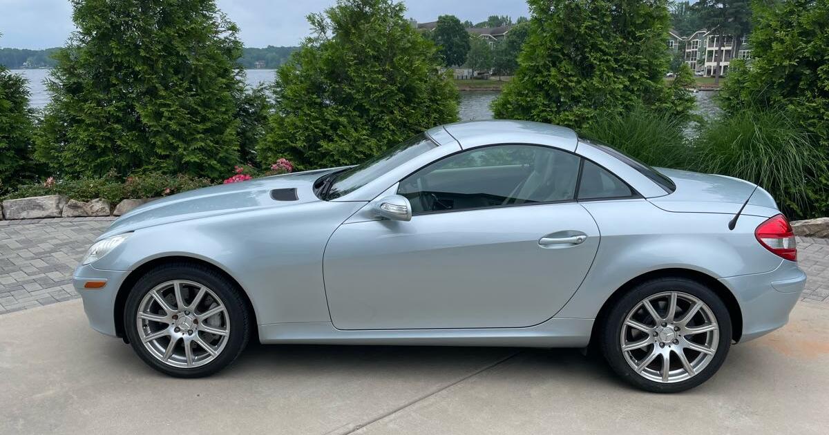 Mercedes SLK 350 hard top convertible for $17500 in Port St. Lucie, FL ...