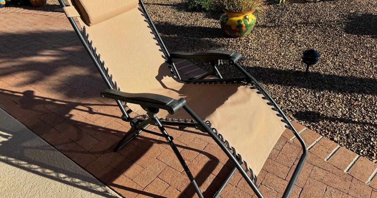 Zero gravity lounger for $35 in Tucson, AZ | For Sale & Free — Nextdoor