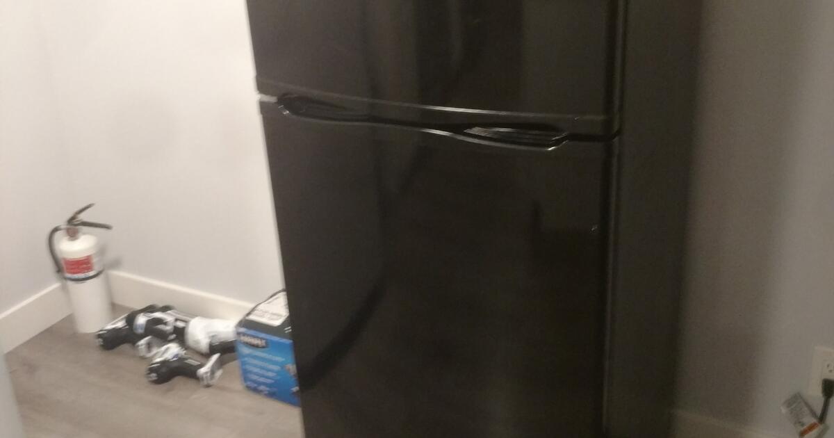 Refrigerator Monday Special Cable Is Due for $85 in Los Angeles, CA ...