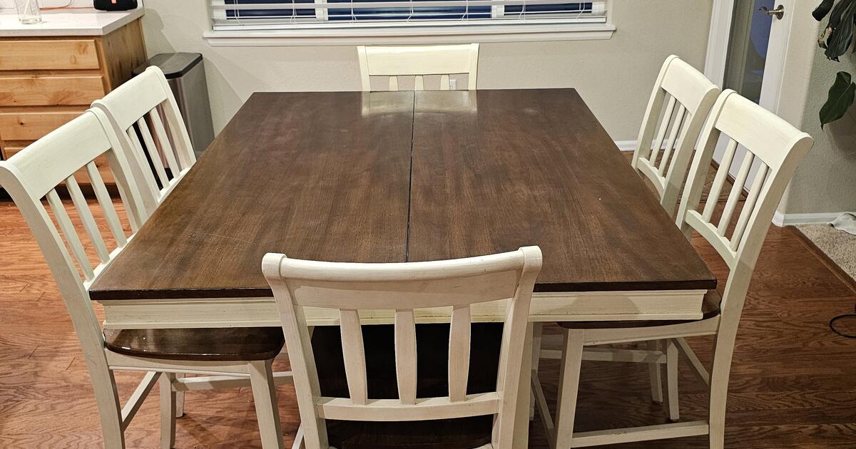Counter Height Table With Leaf And 8 Chairs For 450 In Greeley CO counter-height-table-with-leaf-and-8-chairs-for-450-in-greeley-co