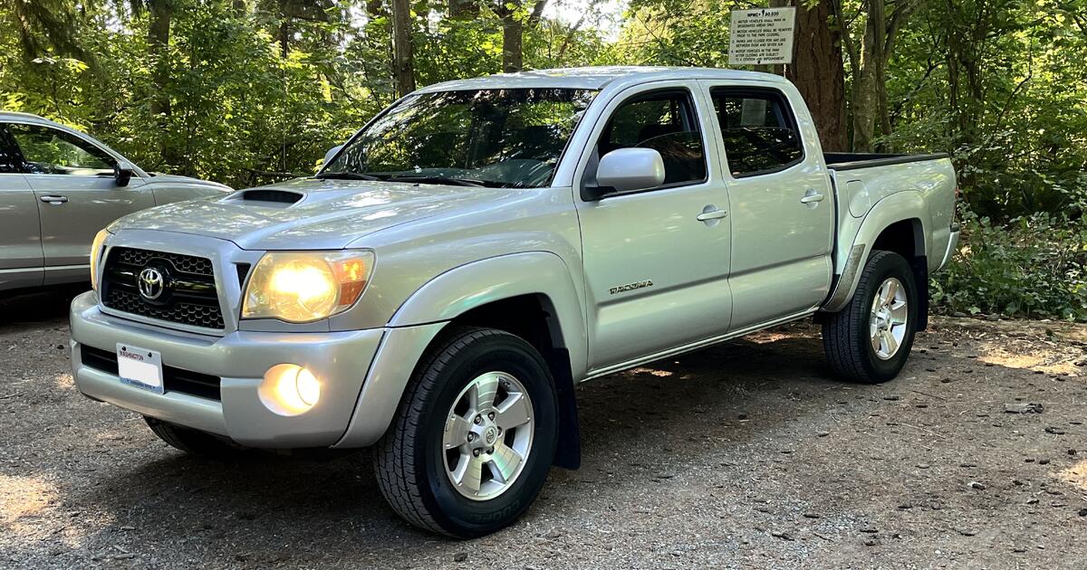 2011 Toyota Tacoma TRD Sport Double Cab PreRunner 2wd. for $12000 in ...