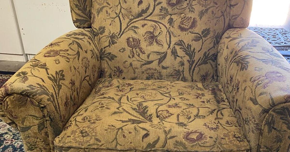 Lazy Boy recliner for Free in Roseville, CA | For Sale & Free — Nextdoor