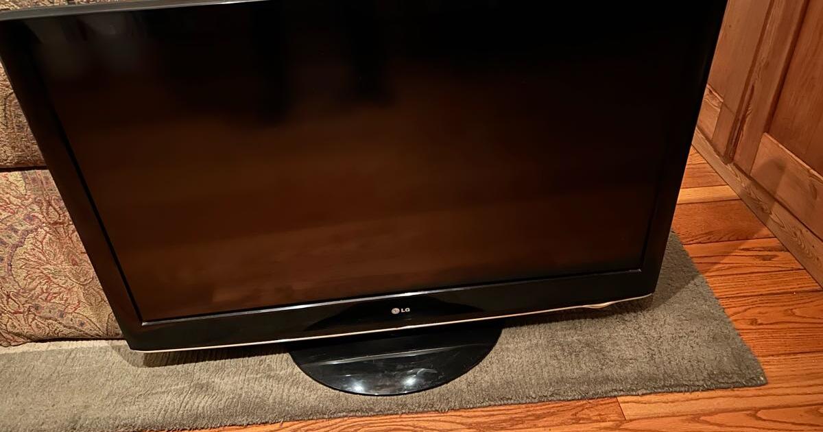 LG Flat screen tv for Free in Martinez, CA | For Sale & Free — Nextdoor