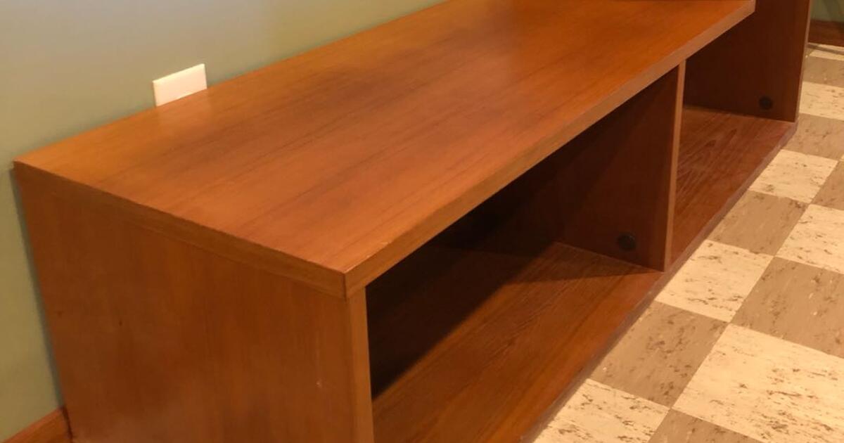 TV/stereo bench for Free in Seattle, WA | For Sale & Free — Nextdoor