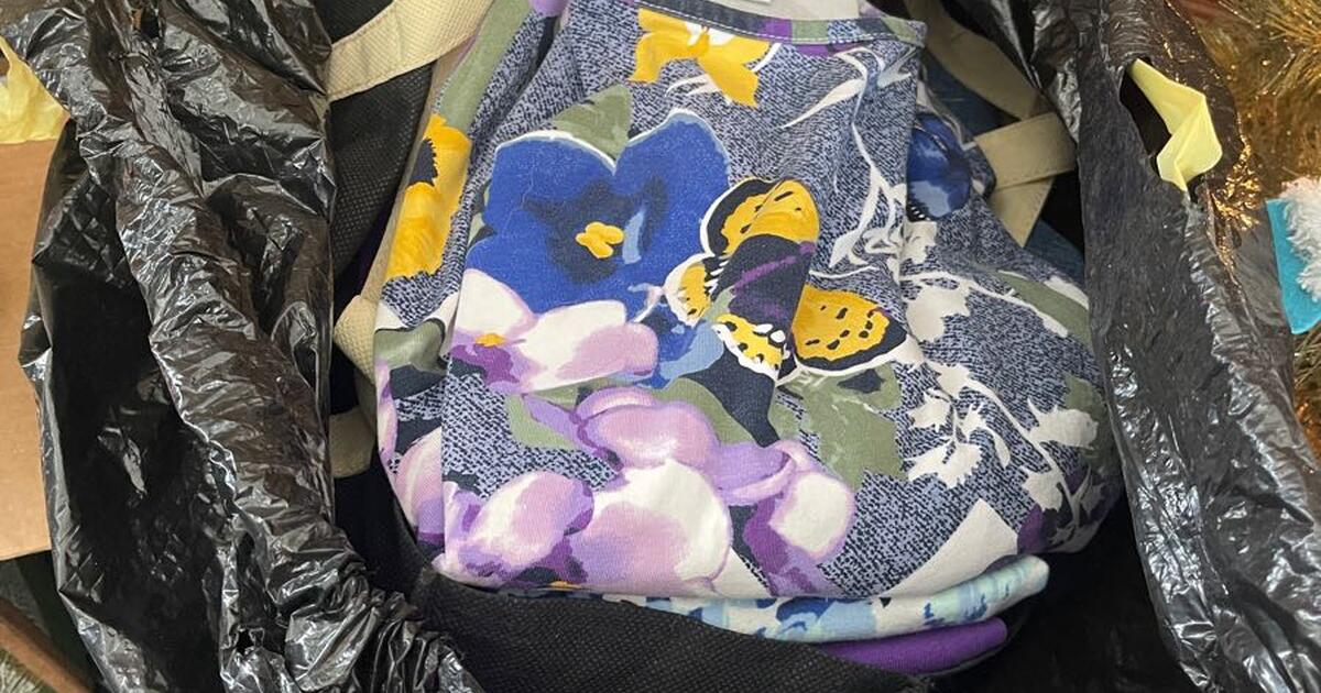 Pending pickup = Women’s clothes sz Med. Christopher banks etc for Free ...