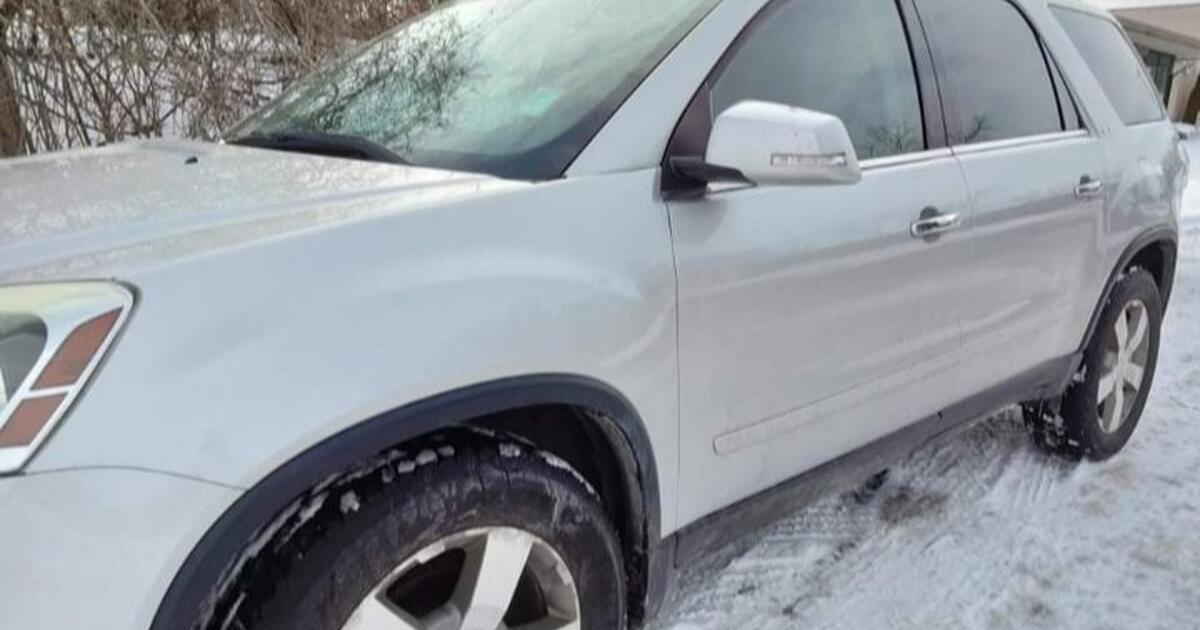 For Parts Only 2011 GMC ACADIA for $2000 in Lansing, MI | For Sale ...