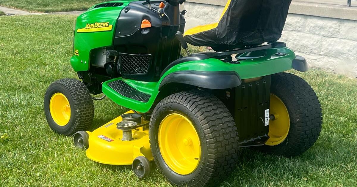 John Deere 48” Riding Mower for $1000 in Fort Wayne, IN | For Sale ...