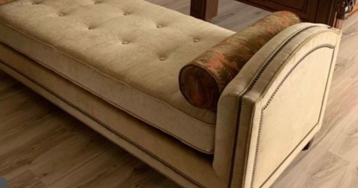 Free bench/daybed for Free in Plantation, FL | For Sale & Free — Nextdoor