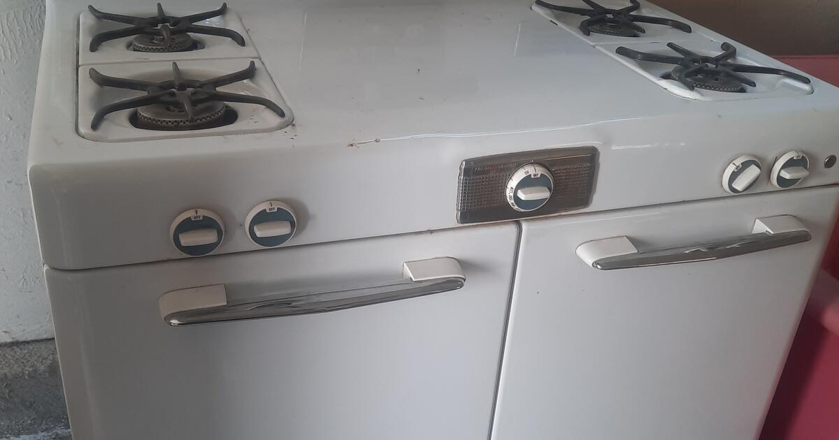 1950s Gas Stove Universal By Cribben & Sexton for $195 in Omaha, NE ...