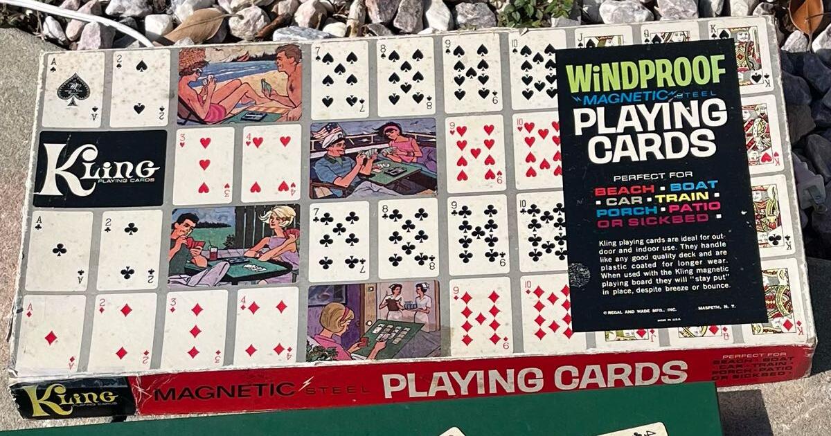 FREE CURB ALERT-Kling Windproof Magnetic Playing Cards for Free in The ...