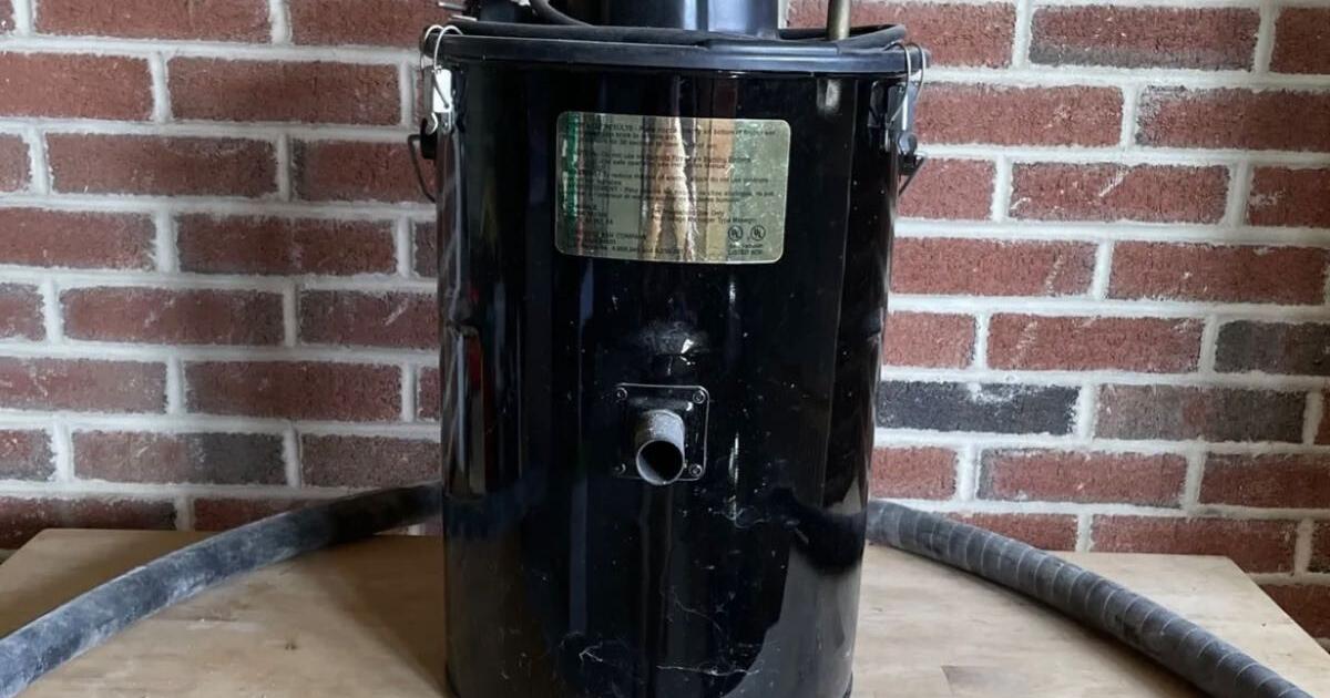 Used Love-Less Ash Cheetah II Vac $100 for $25 in Spartanburg, SC | For ...