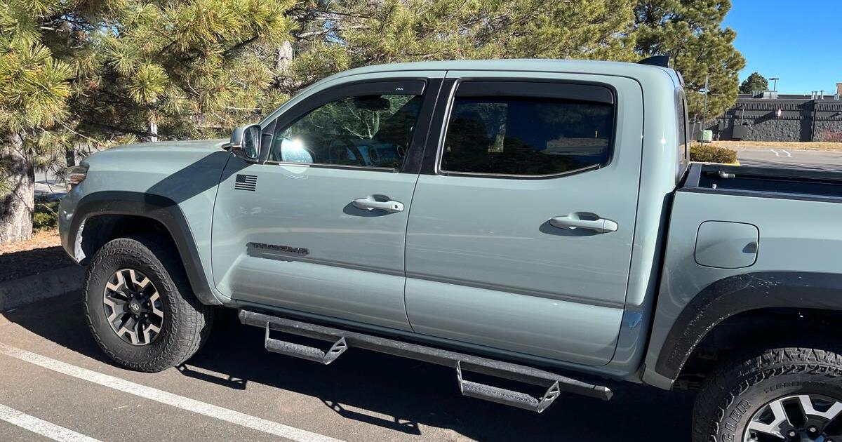 Toyota Tacoma - OEM Tube Predator Steps (Double Cab, 2016-2023) for ...
