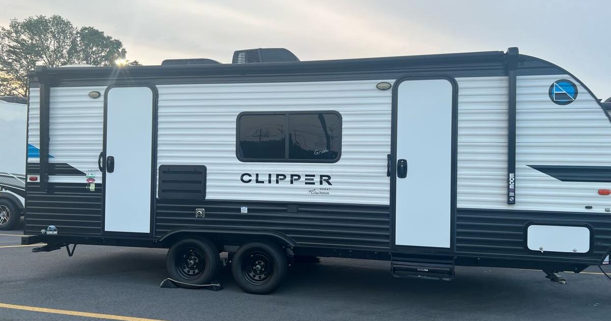 2020 Coachman clipper 21fq for $12000 in Williamston, SC | Finds — Nextdoor