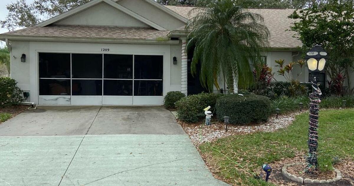3Br. 2 Bath. Side by side condo,2 car garage, screened in side patio ...