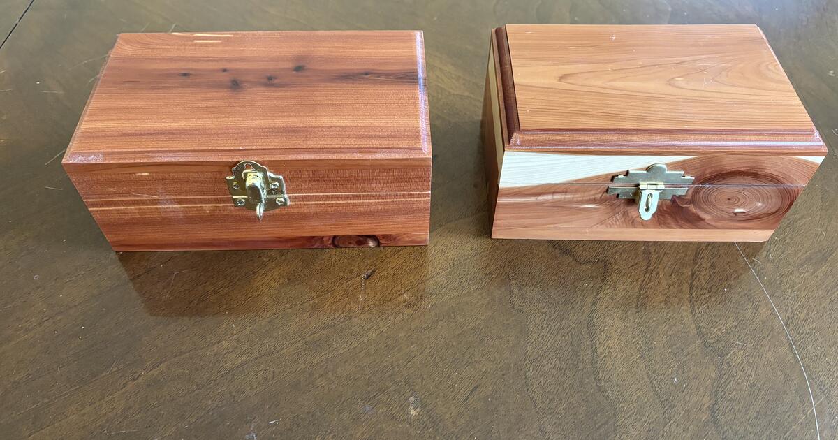 Two small cedar boxes for Free in Oakland, CA | For Sale & Free — Nextdoor
