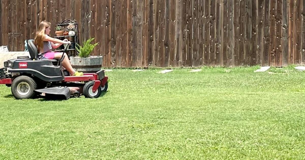 Toro 74630 TimeCutter SS5000 50-Inch 22HP Zero Turn Mower - $1,200 obo ...