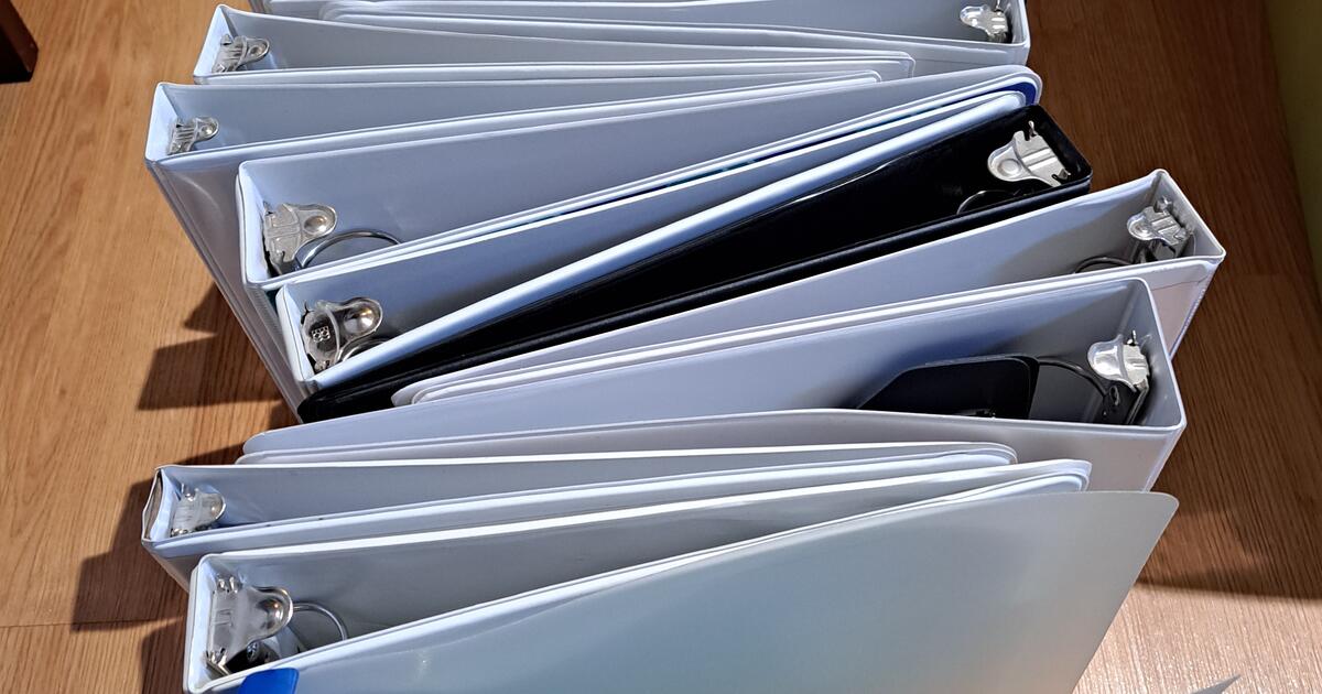 Lots of ring binders for Free in Silver Spring, MD | Finds — Nextdoor