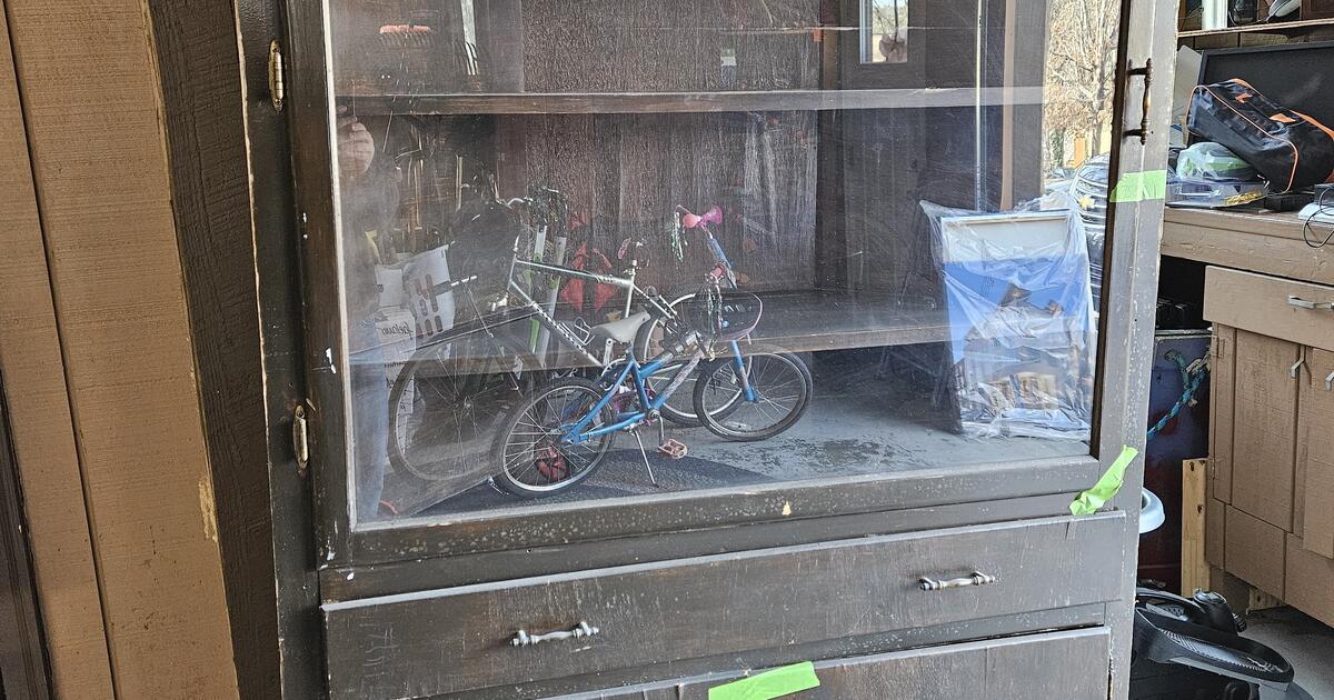 Corner curio cabinet for $35 in Raleigh, NC | For Sale & Free — Nextdoor
