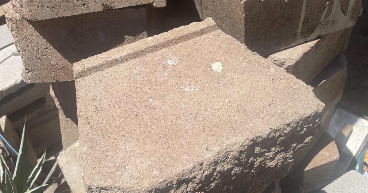 12 inch retaining wall blocks for Free in Phoenix, AZ | For Sale & Free ...