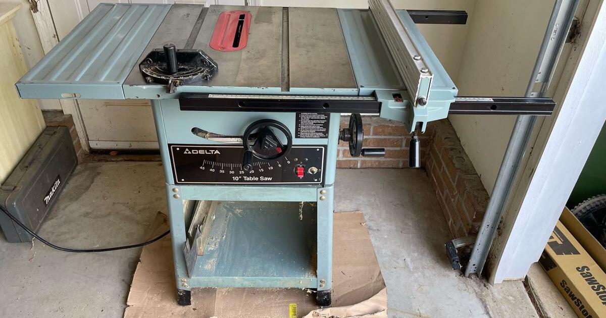 Delta 34-670 tablesaw for $200 in Kernersville, NC | For Sale & Free ...