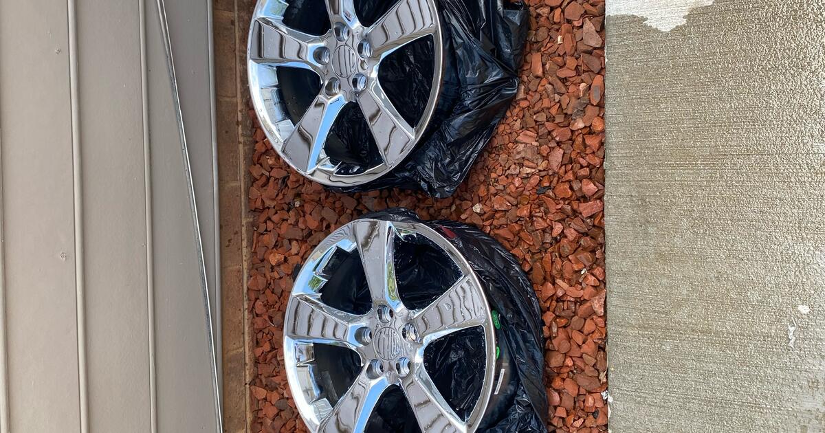 Set of 4 Chrome Wheels 18 in. Like New! for $499 in High Point, NC ...