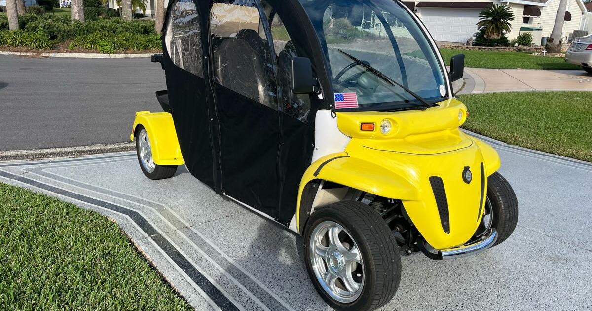 Gem golf cart for $4400 in The Villages, FL | For Sale & Free — Nextdoor